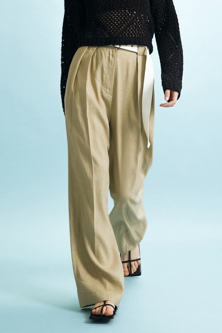Enor(엔오르) LINEN TWO TUCK PANTS - KHAKI | 신세계V