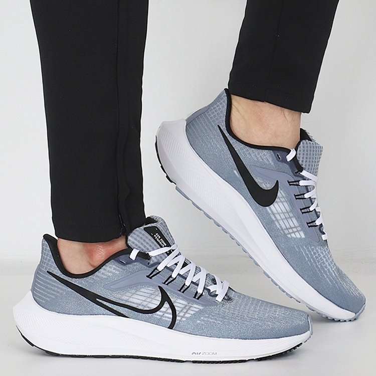 NIKE(나이키) 나이키 런닝화 에어 줌 페가수스 39 (DH4071-401) | 신세계V