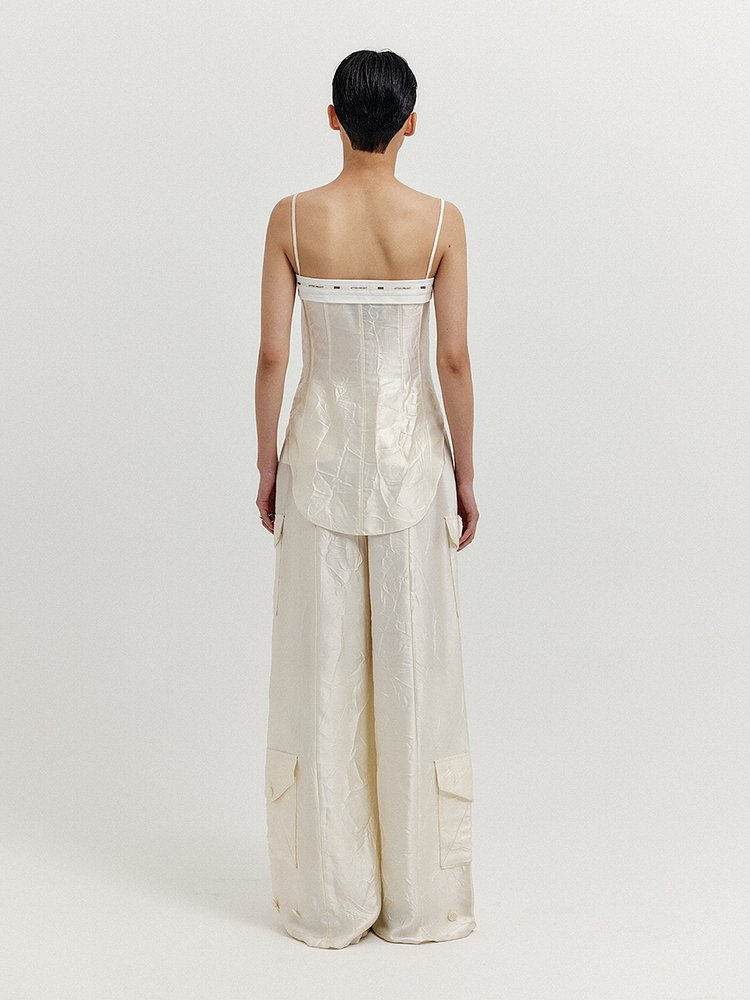EENK(잉크) XIVIA Sleeveless Buttoned Top - Ivory | 신세계V