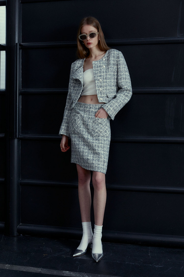 MUSEE(뮤제) REMM Asymmetric Tweed Mini Skirt _Gray | 신세계V